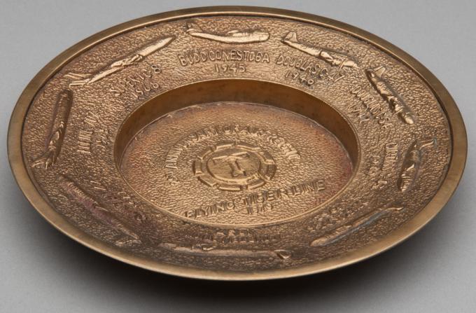 ashtray: Flying Tigers | SFO Museum